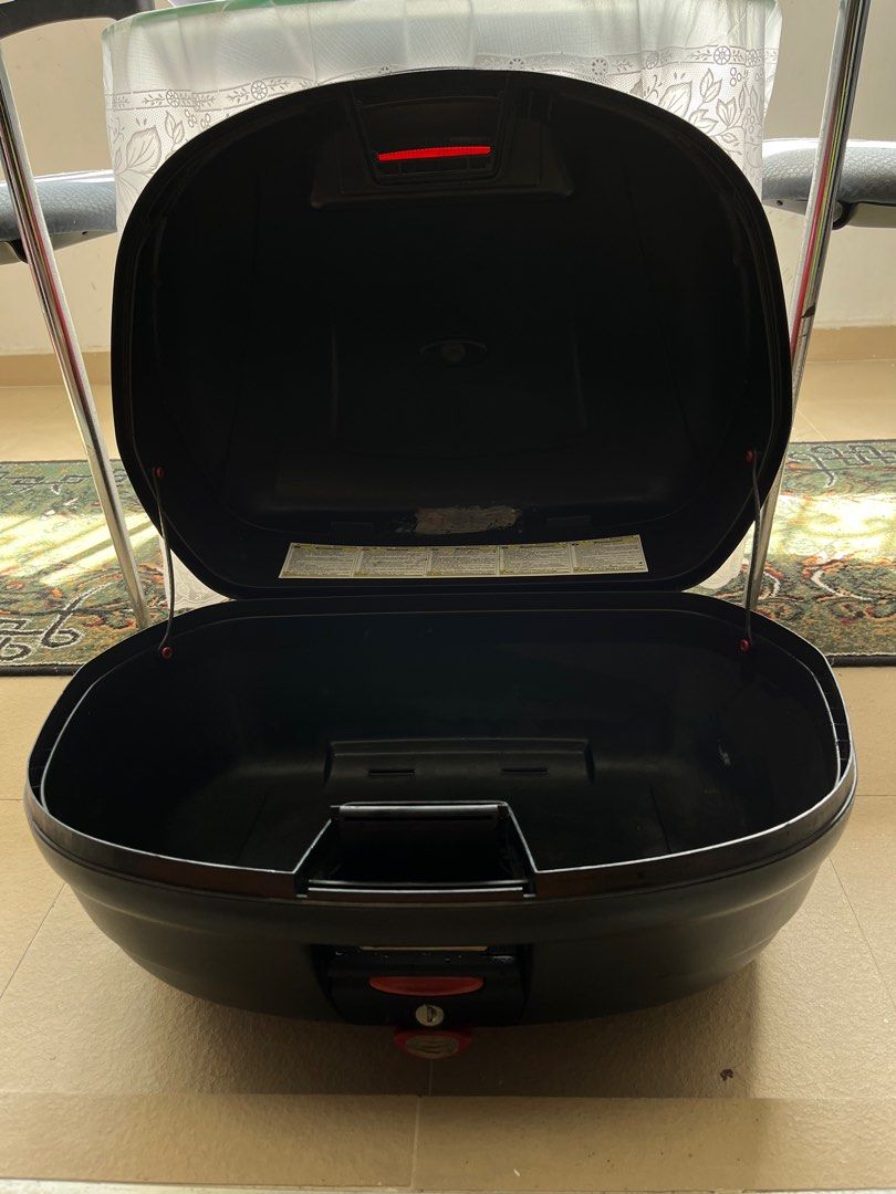 Givi Box, Motorcycles, Motorcycle Accessories on Carousell