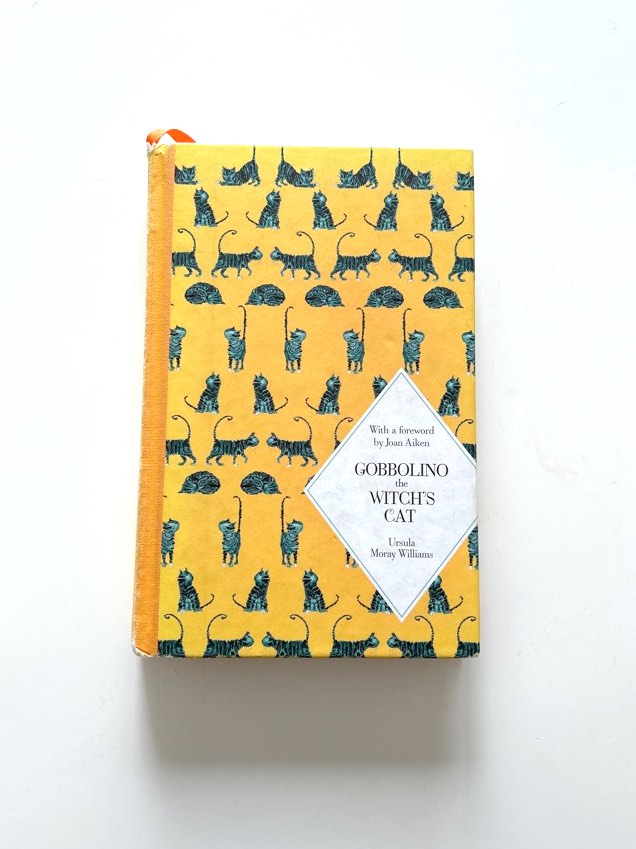 Gobbolino the witch’s cat by ursula moray williams, 興趣及遊戲, 書本 & 文具, 小說 ...