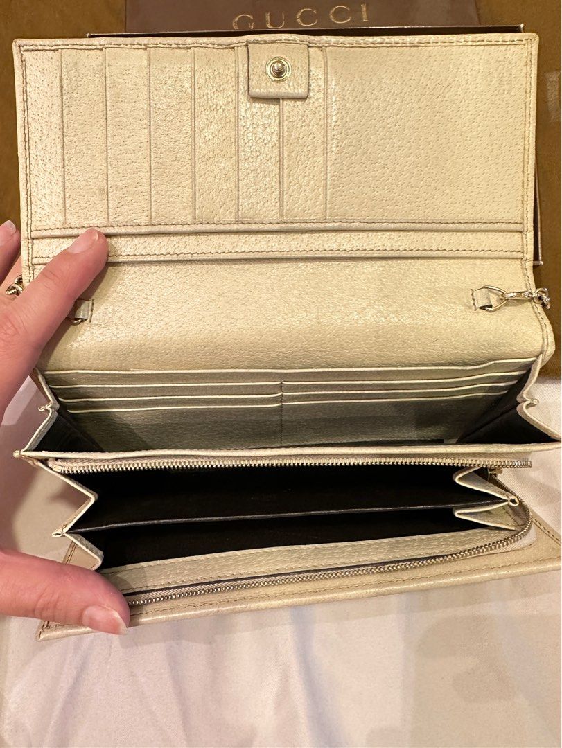 Gucci WOC (wallet on chain), Luxury, Bags & Wallets on Carousell