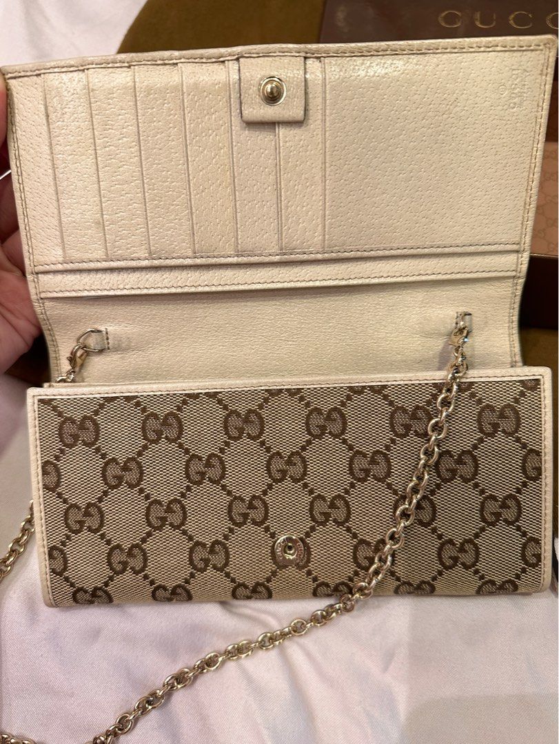 Gucci WOC (wallet on chain), Luxury, Bags & Wallets on Carousell