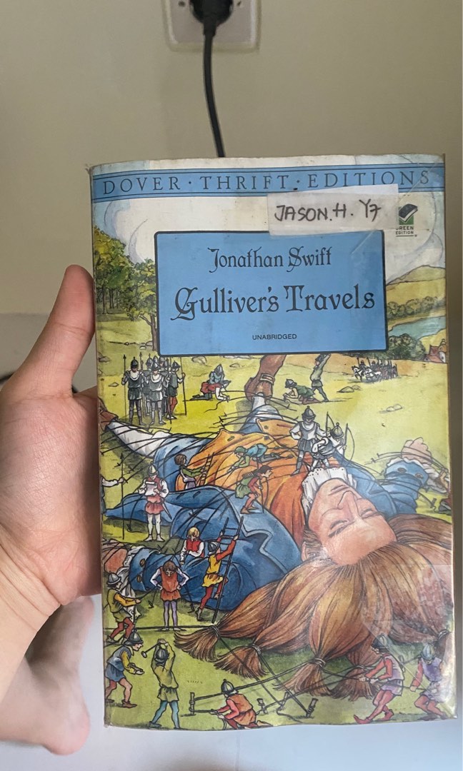 Gulliver’s travel, Buku & Alat Tulis, Buku di Carousell