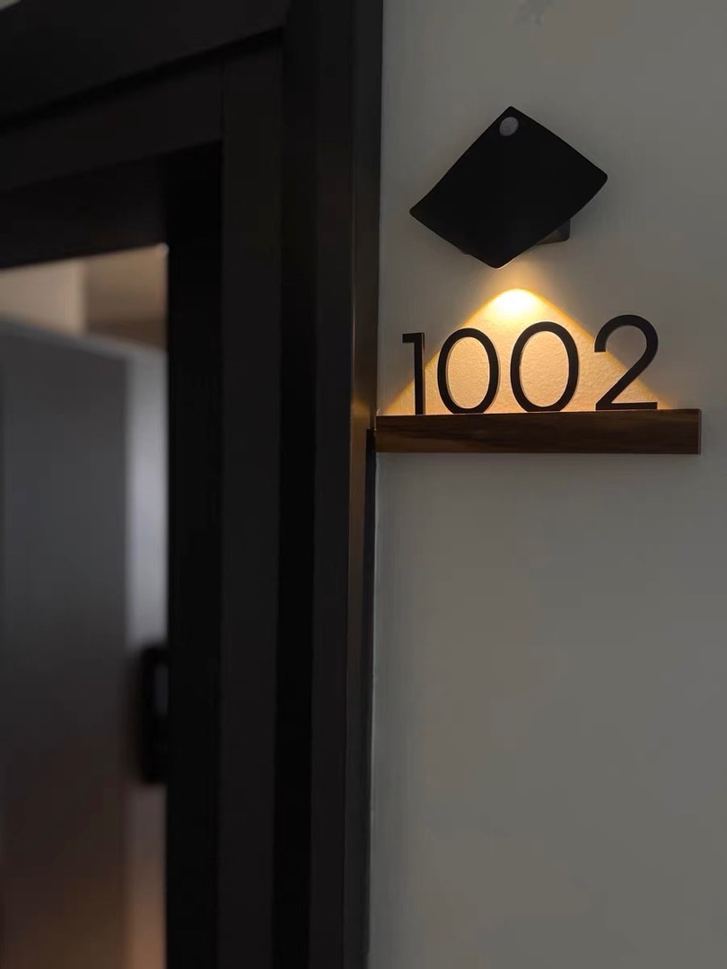 Customised Unit Sign Customised door sign/unit number signage ...