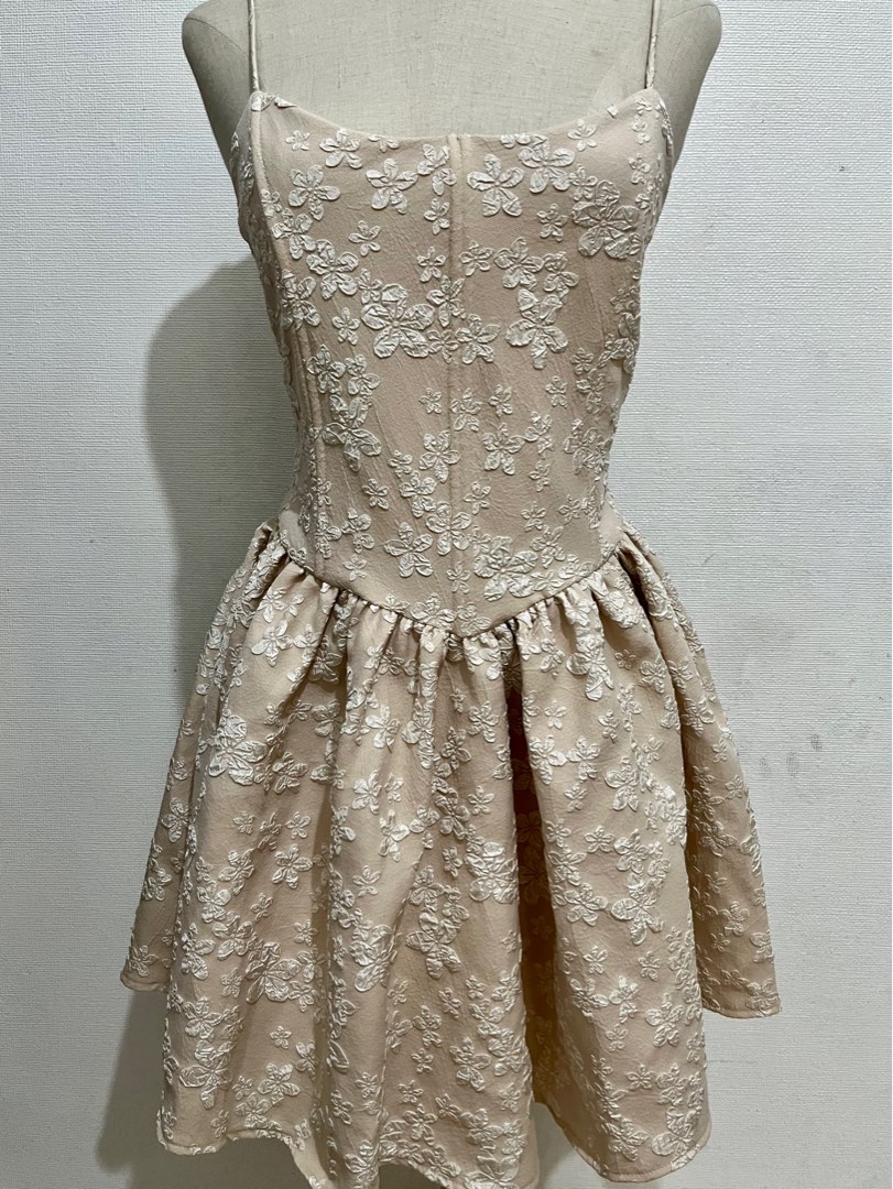 Laure by Roma Tatiana Jacquard Mini Dress, Women's Fashion, Dresses ...