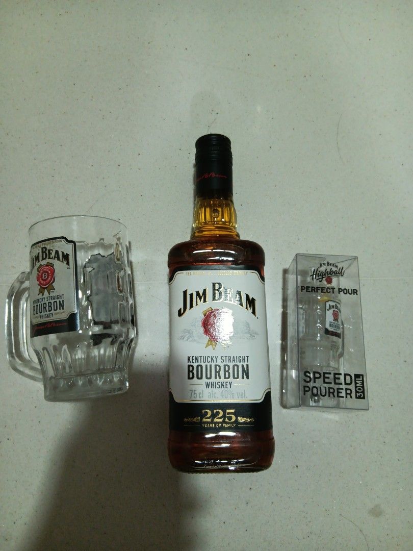 Jim Bean Bourbon Whiskey, Food & Drinks, Alcoholic Beverages on Carousell