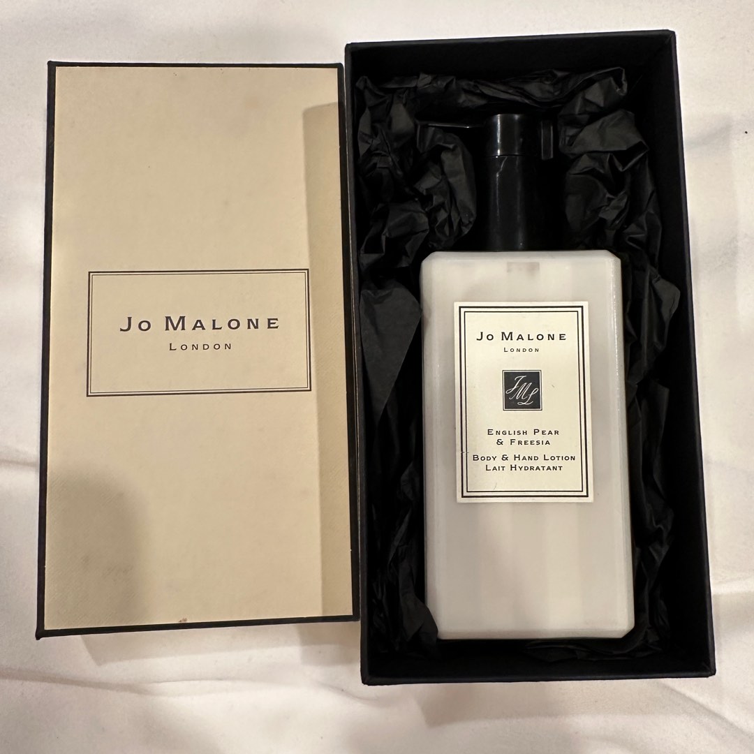 Jo Malone Original English Pear And Freesia Body And Hand Lotion 250ml 8