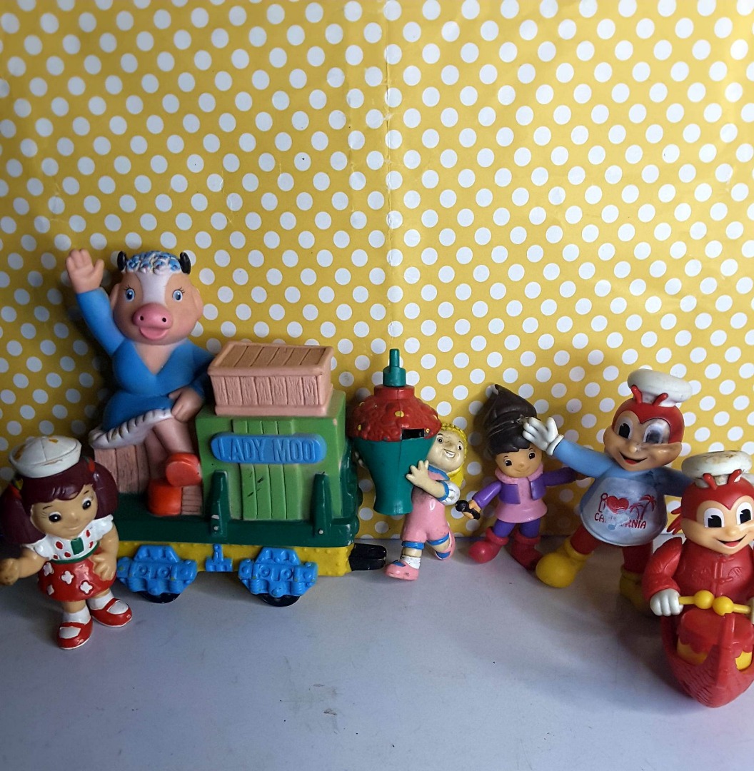 Jollibee Figure set on Carousell