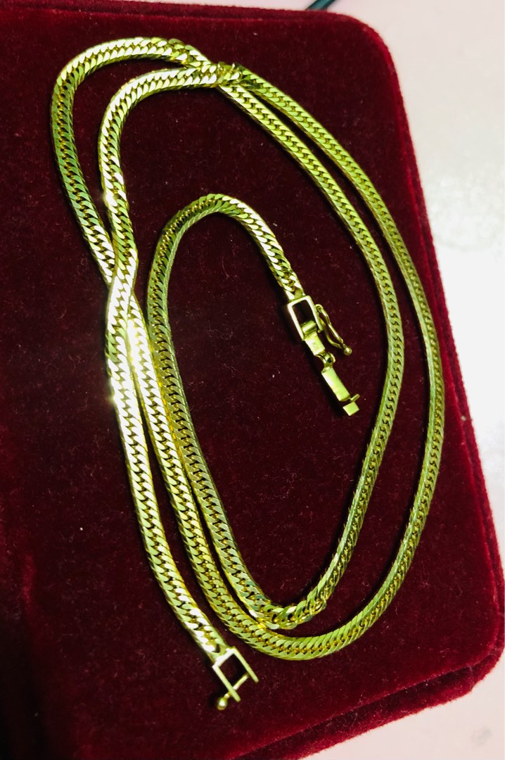 K18 Japan gold necklace 10cut, Luxury, Accessories on Carousell
