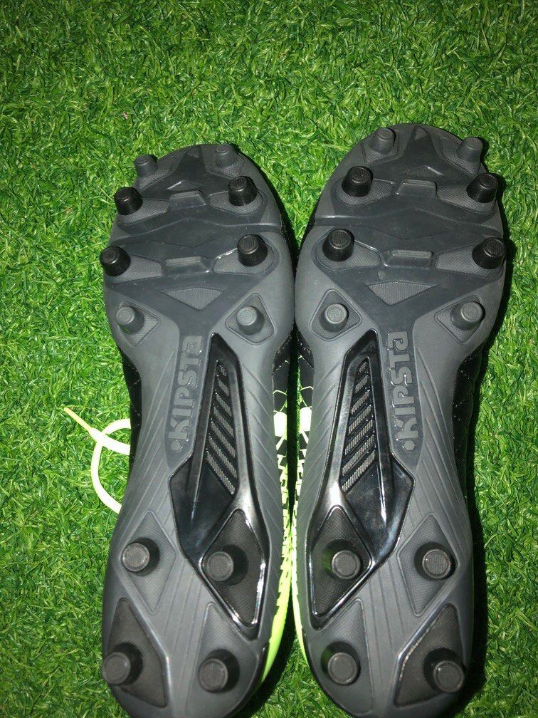 Kipsta football boots, Sports Equipment, Sports & Games, Racket & Ball ...