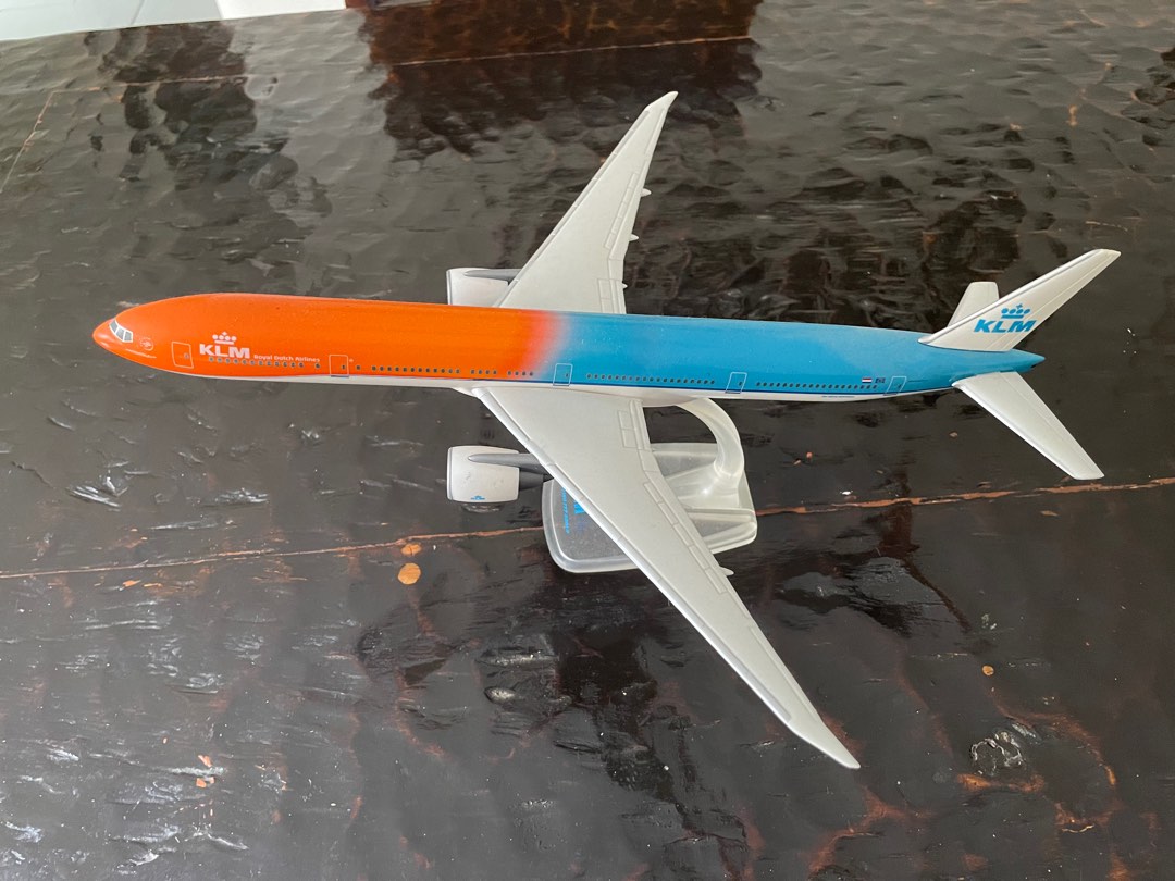 KLM Aircraft Model B777-300ER, Hobbies & Toys, Toys & Games on Carousell