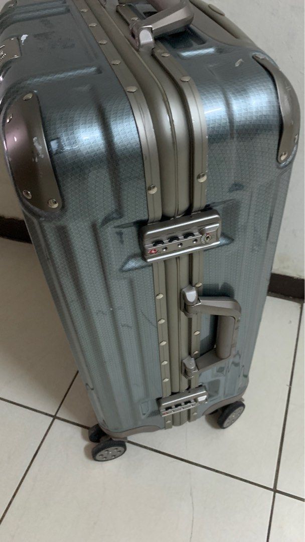 日本LEGEND WALKER 5509 行李箱 23吋, 書籍、休閒與玩具, 旅遊相關用品, 行李箱在旋轉拍賣