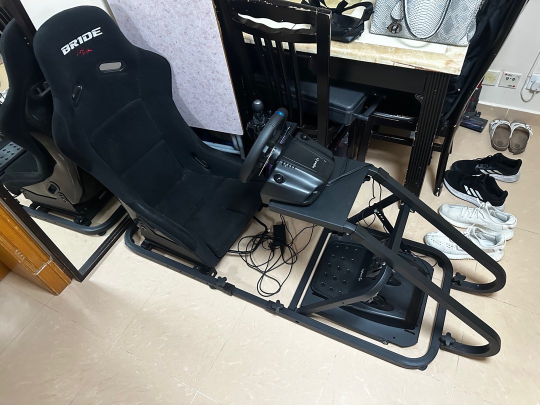 Logitech G29 with frame and racing seat, 電子遊戲, 遊戲機配件, 手掣 - Carousell