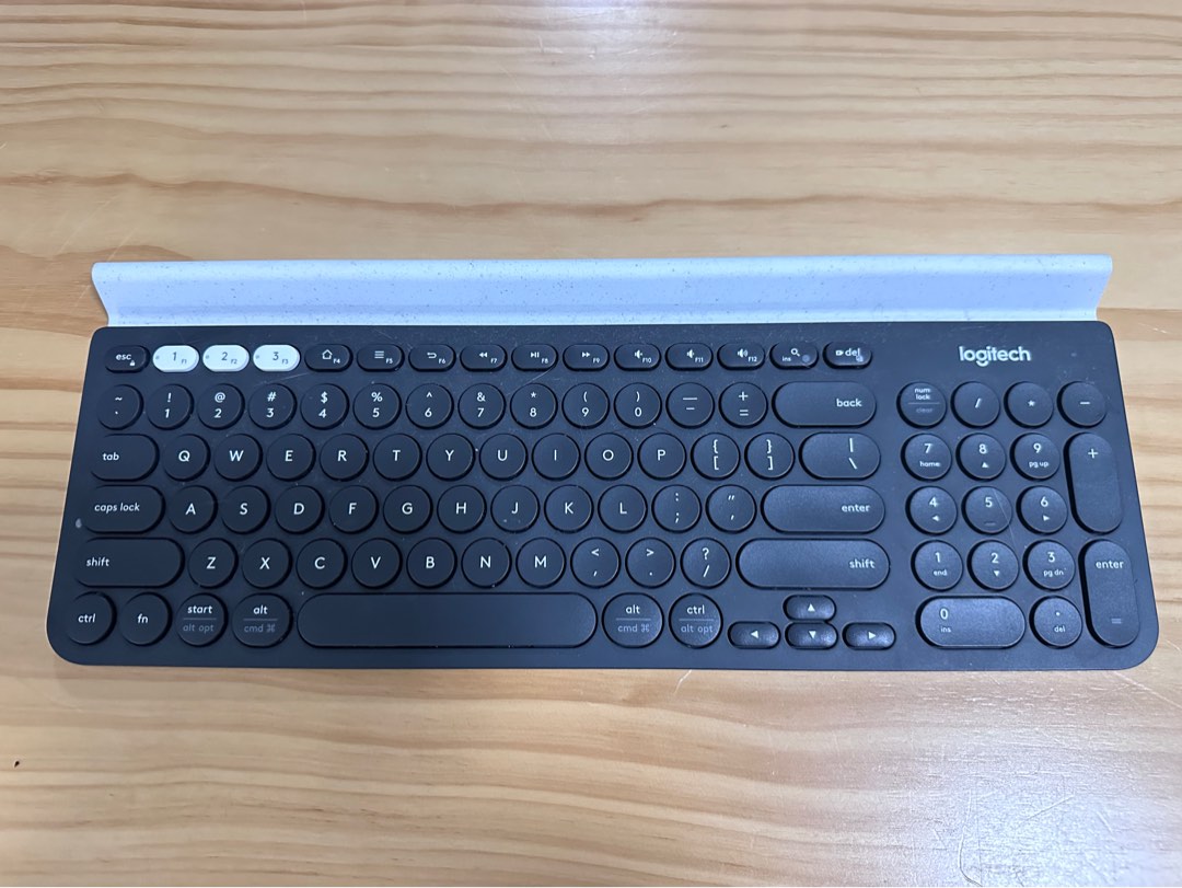 Logitech K780 multi device wireless silent keyboard, Computers & Tech ...