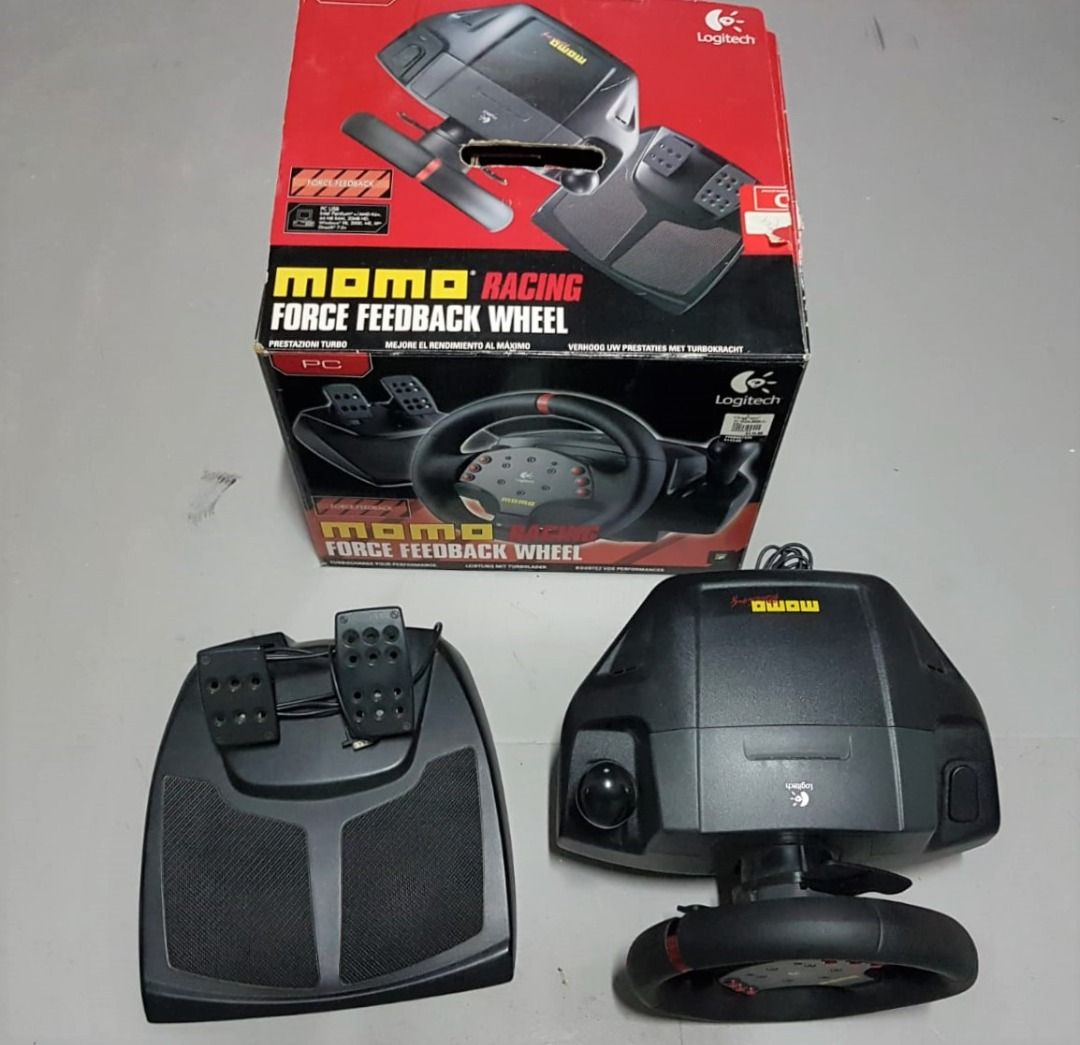 Logitech MOMO Racing Force Feedback Wheel, Automotive, Racing, PC ...