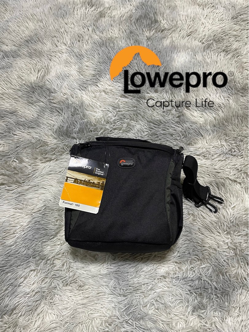 LOWE PRO Format 160 Slingbag on Carousell