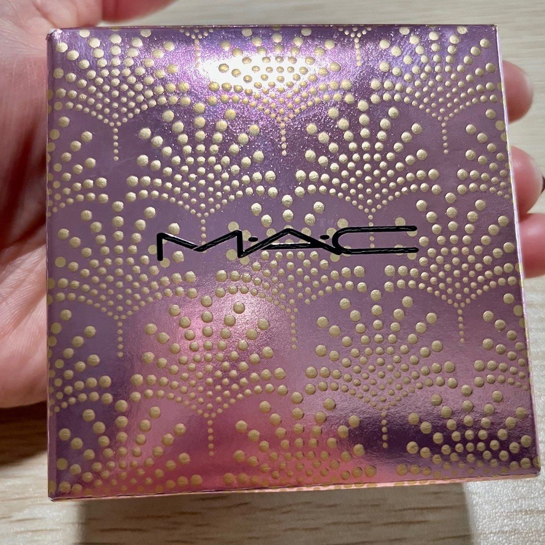 MAC Limited Edition extra dimension skin finish, Beauty & Personal Care ...