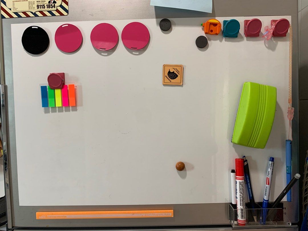 Magnetic white boards + magnet, Hobbies & Toys, Stationery & Craft ...