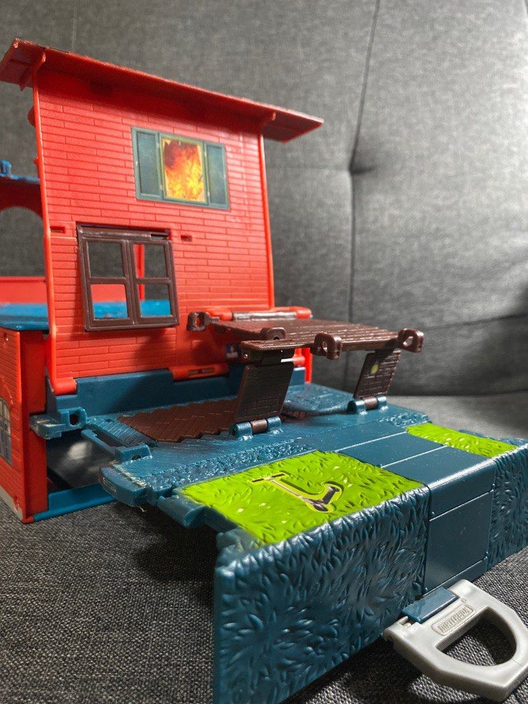 Matchbox Fire Rescue Playset N6076, Hobbies & Toys, Toys & Games on ...