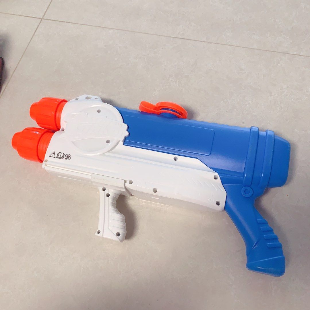 NERF Super Soaker Water gun, Hobbies & Toys, Toys & Games on Carousell