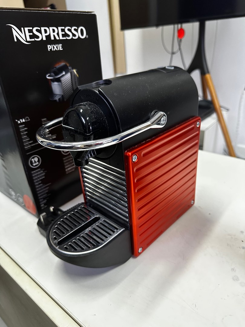 Nespresso Pixie Coffee Machine, TV & Home Appliances, Kitchen ...
