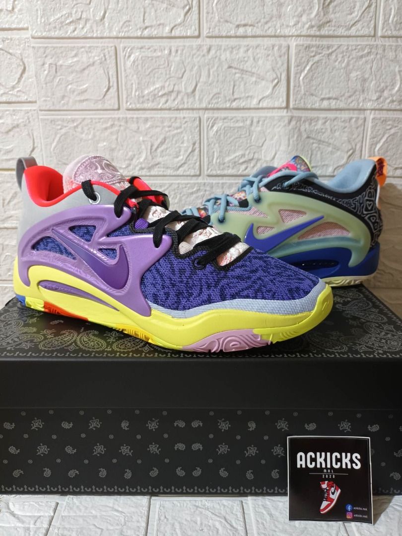 Nike KD15 What The, Men's Fashion, Footwear, Sneakers on Carousell
