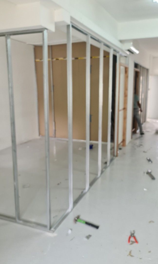 Plaster Putty Wall finishing coating False Ceiling Brick wall Painting ...