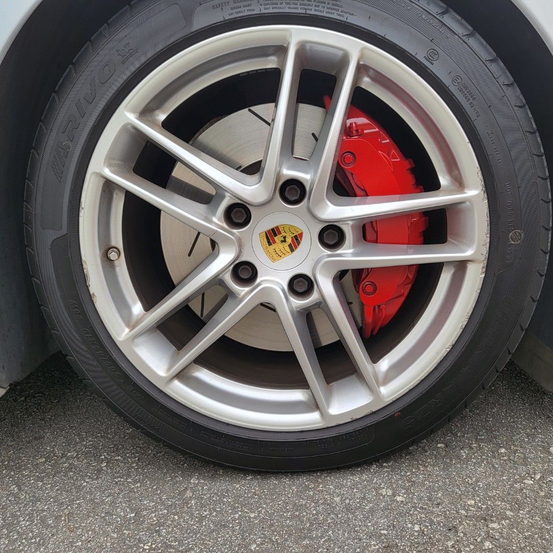 Porsche Panamera Original 19" rims & Tyres, Car Accessories, Tyres ...