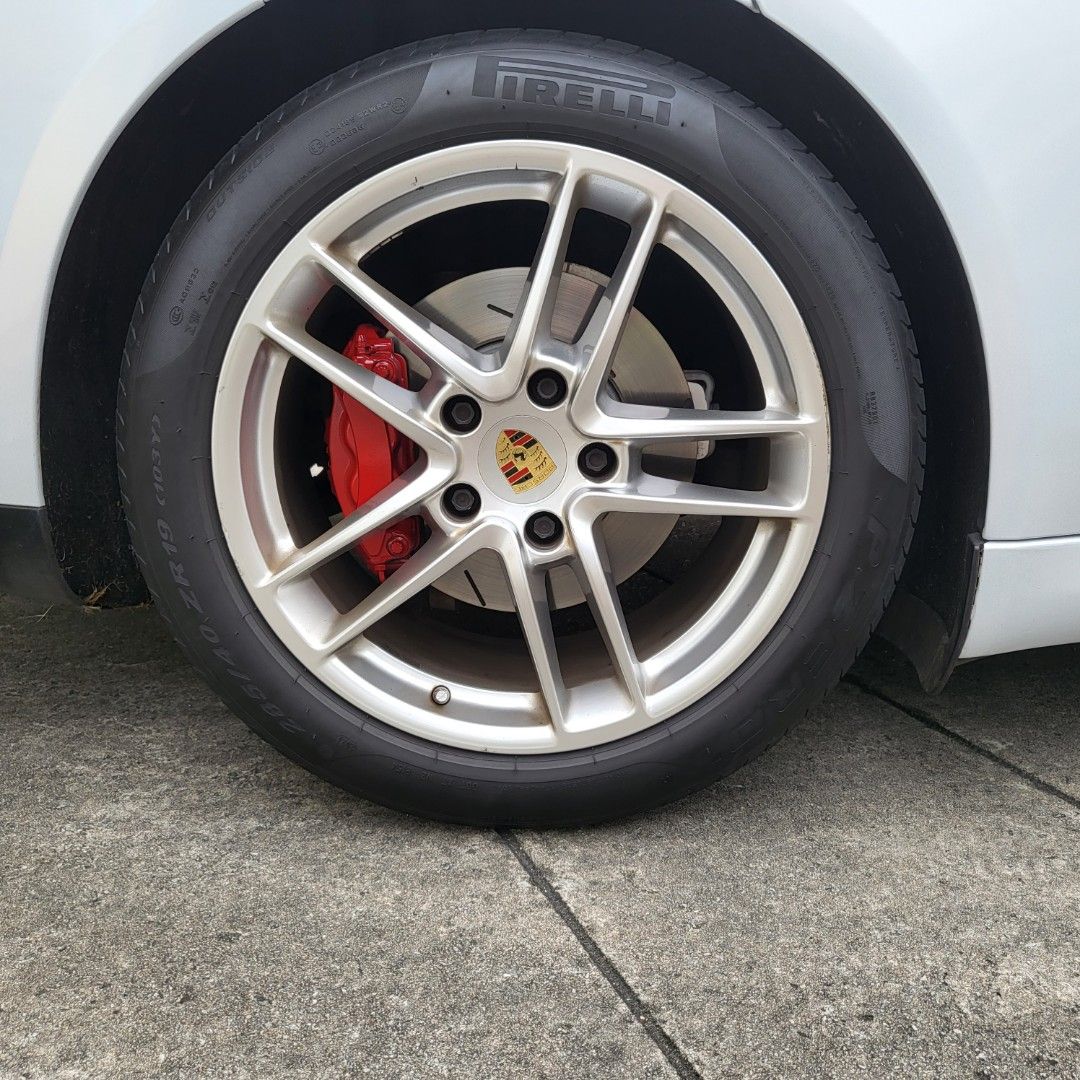 Porsche Panamera Original 19" rims & Tyres, Car Accessories, Tyres ...