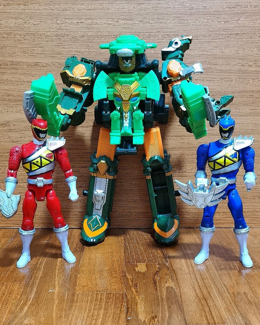 Power Ranger Ninja Steel DX Rumble Tusk Megazord and 2 Dino Fury Ranger ...
