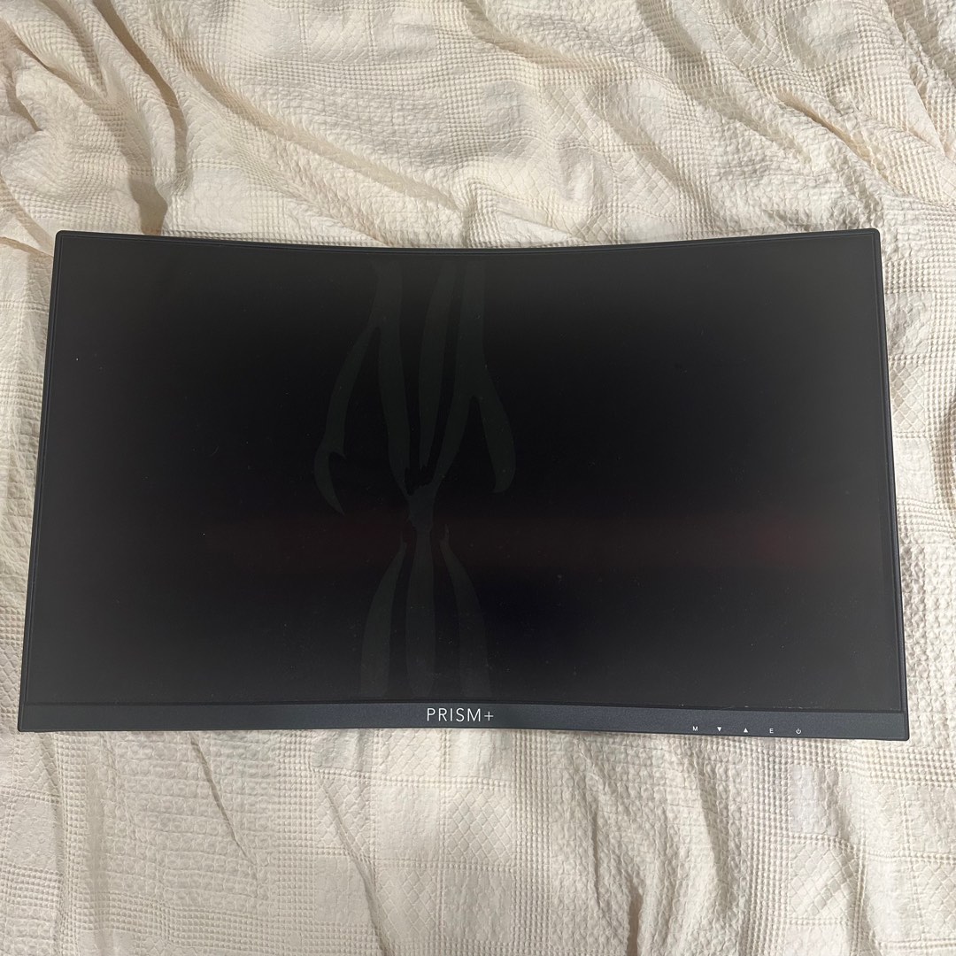 Prism+ X240 Cracked Monitor, Computers & Tech, Parts & Accessories ...