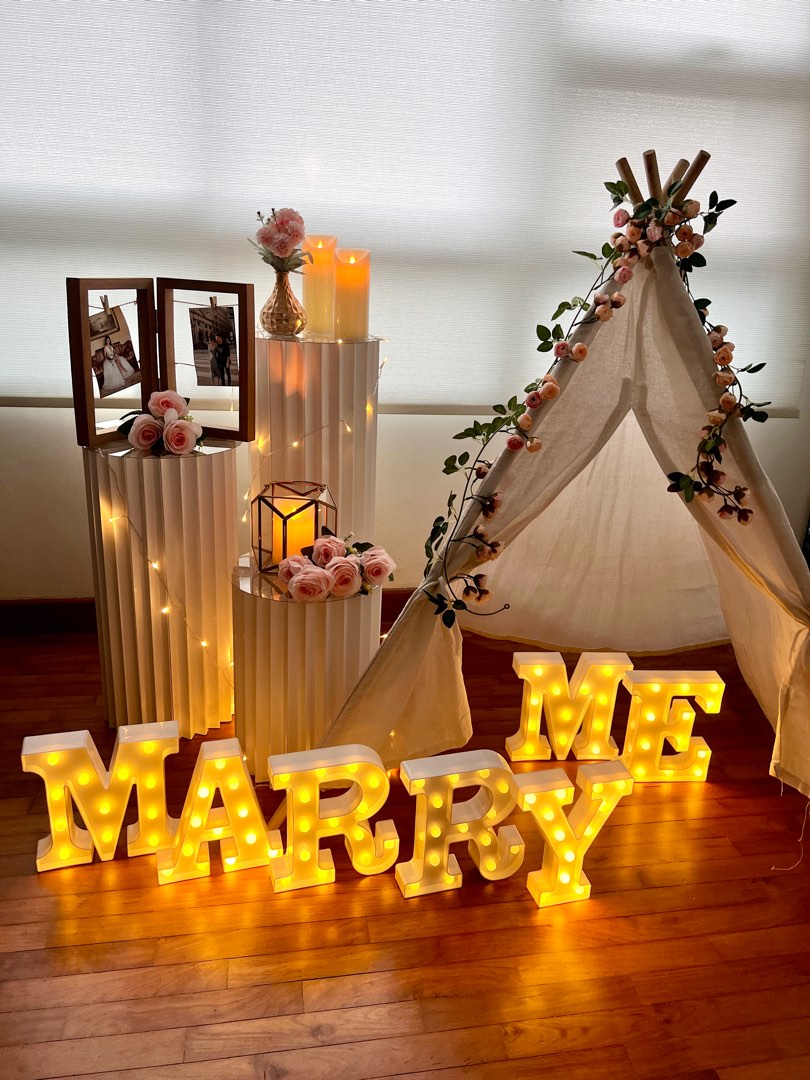 Proposal set-up / marriage proposal indoor setup decor decoration ...