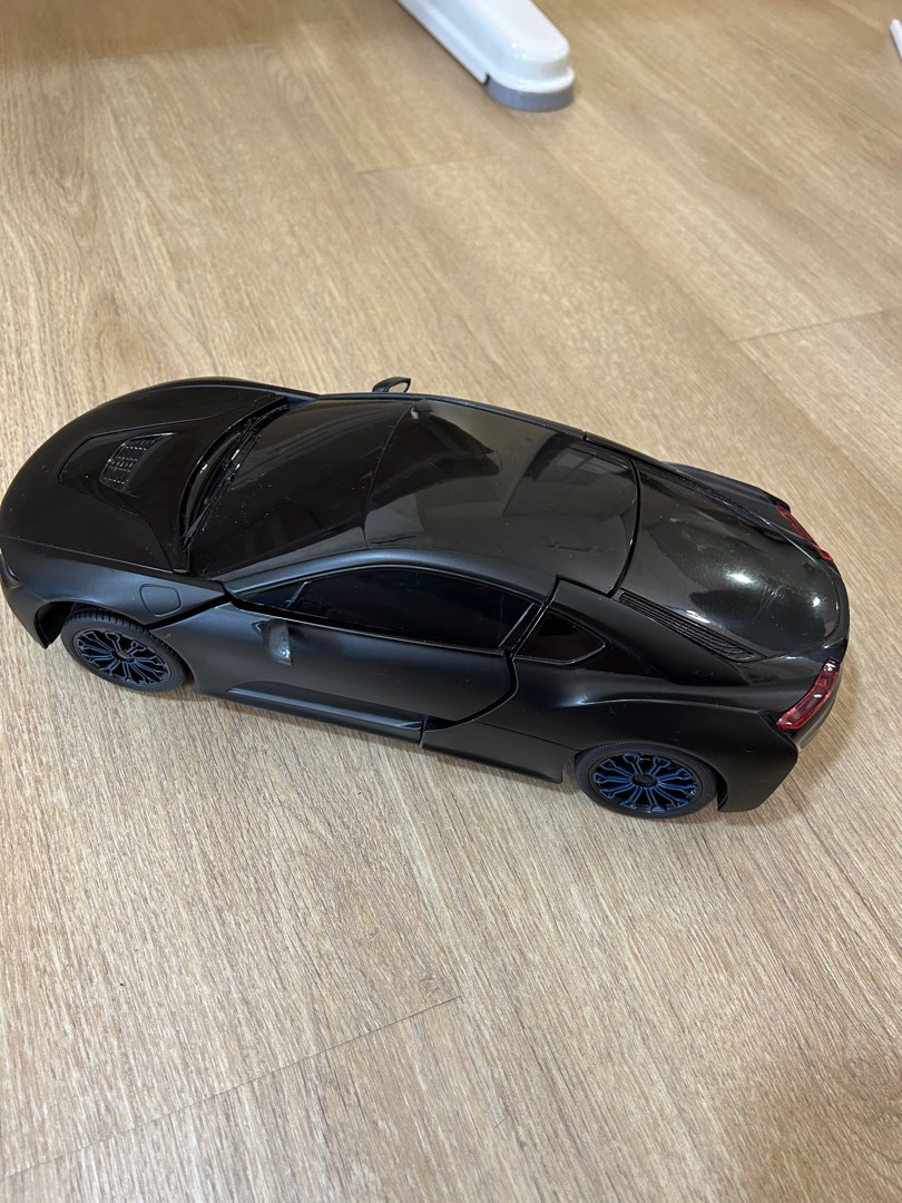 Rastar transforming RC car Free yellow McLaren and red Ferrari, Hobbies ...