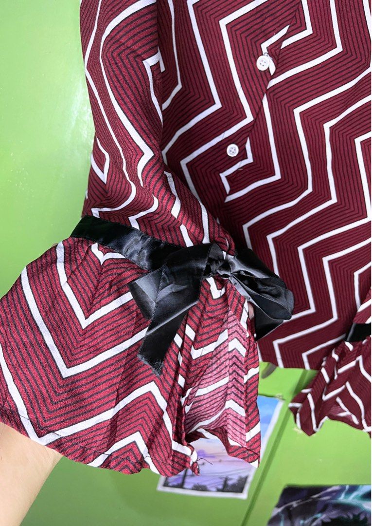 Red Button Down Zigzag Pattern on Carousell