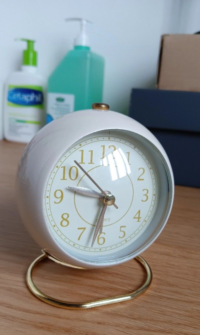Retro Alarm Clock Student Bedside Table Clock with Night Light Classic ...