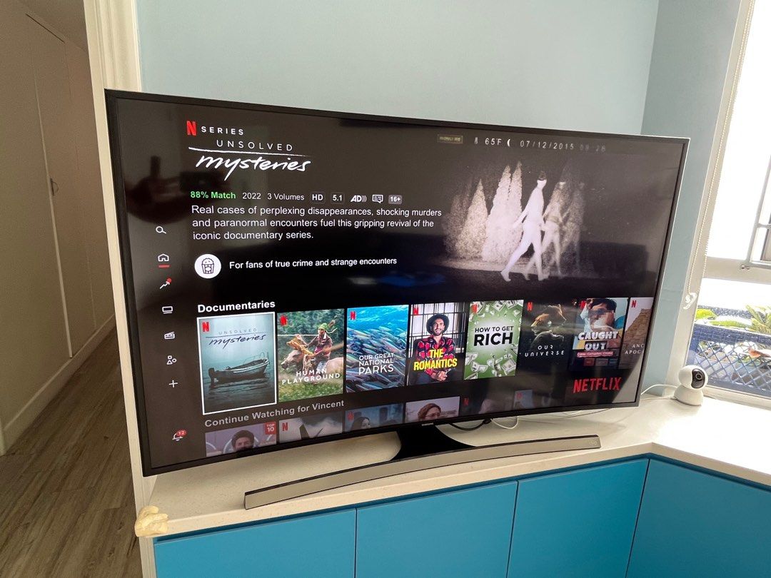 Samsung 55 inch UHD Curved Smart TV, 家庭電器, 電視 & 其他娛樂, 電視 - Carousell