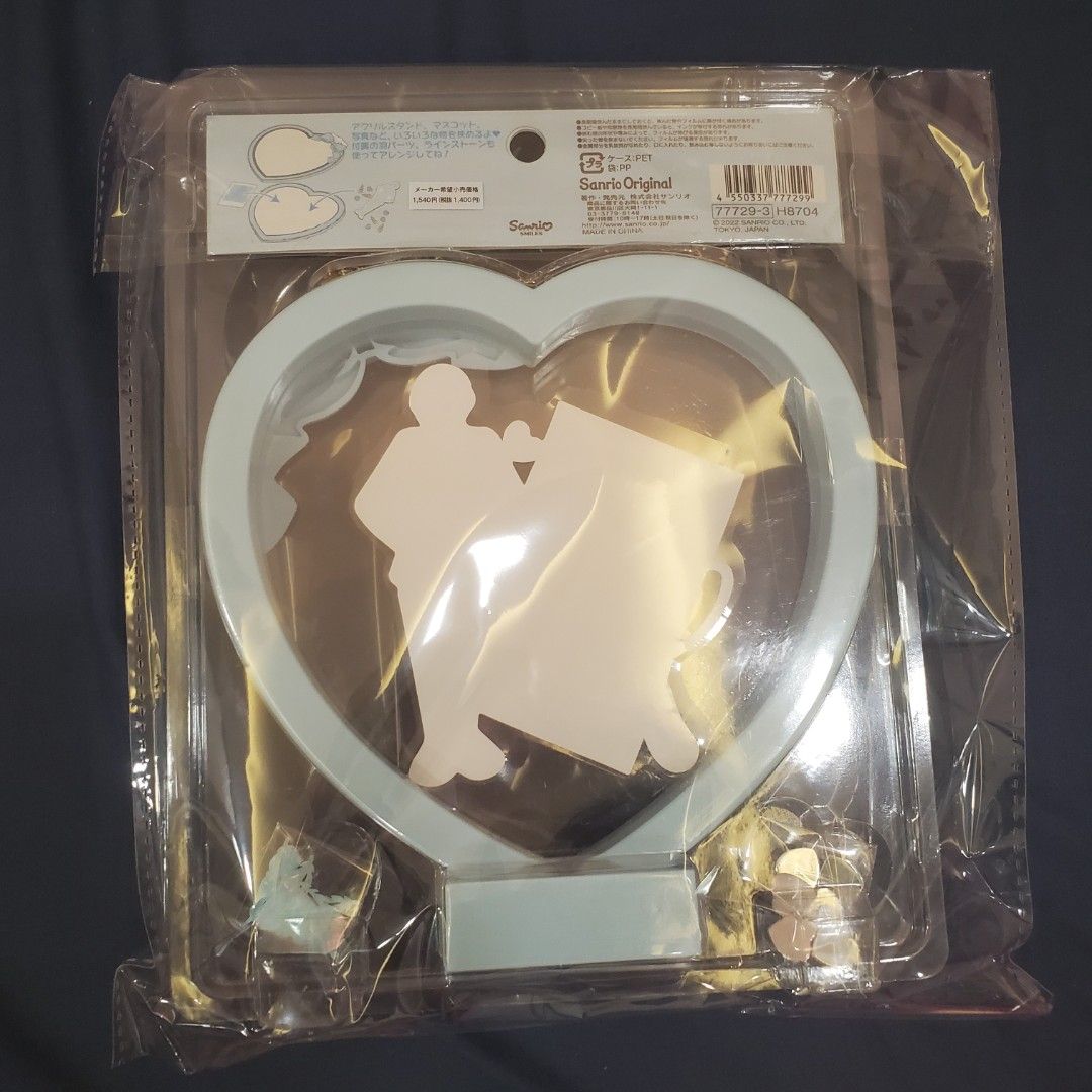 Sanrio Cinnamoroll Display Frame, Hobbies & Toys, Memorabilia ...