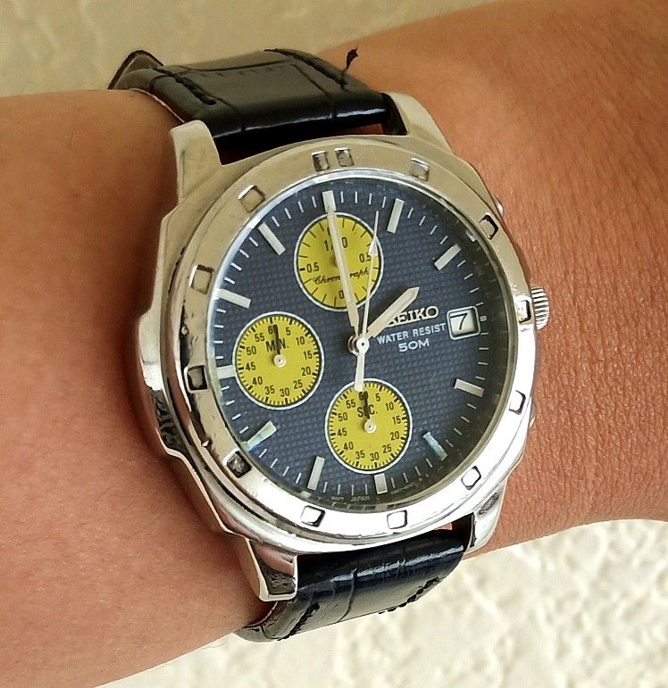 Seiko V657 Chronograph, Fesyen Pria, Jam Tangan di Carousell