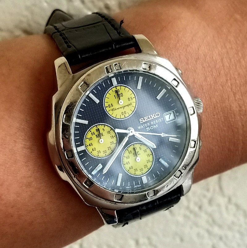 Seiko V657 Chronograph, Fesyen Pria, Jam Tangan di Carousell