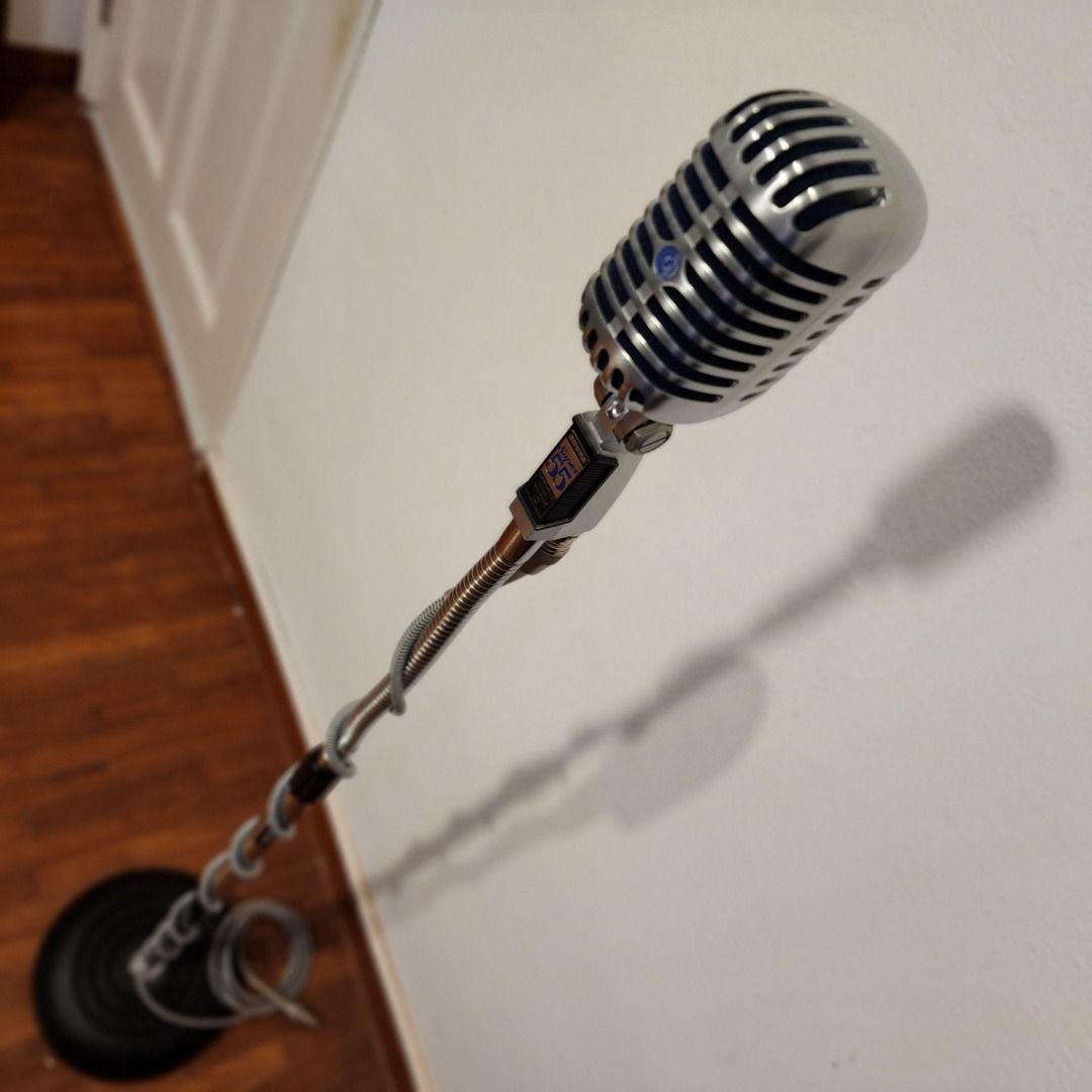 Shure Super 55 Super Deluxe Dynamic Vocal Microphone & On-Stage stand ...