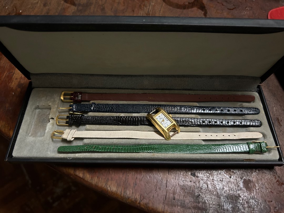 shye vintage watch, Women's Fashion, Watches & Accessories, Watches on ...