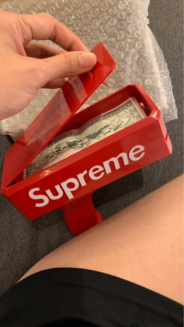 Supreme money cannon, Hobbies & Toys, Toys & Games on Carousell