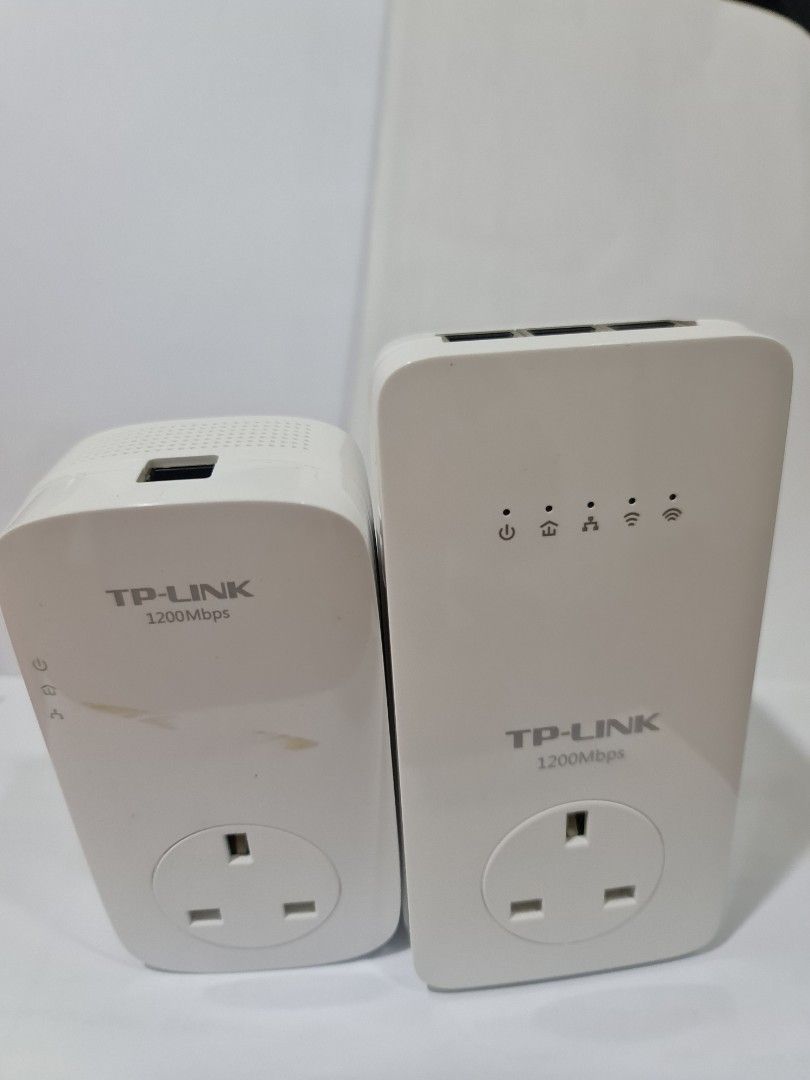 TP-Link WPA8630 Powerline Pass through Kit, Computers & Tech, Parts ...