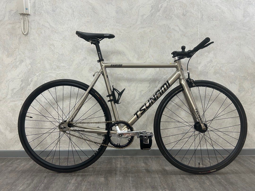 Tsunami snm 100 silver, Sports Equipment, Bicycles & Parts, Bicycles on ...