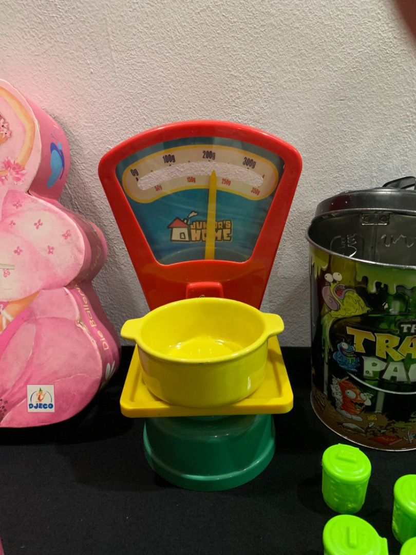 Weighing scale supermarket, trash pack n ballerina puzzle toy, Hobbies ...