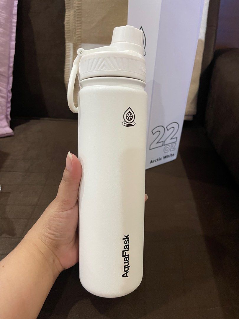 Aquaflask 22 oz. Arctic white, Furniture & Home Living, Kitchenware ...