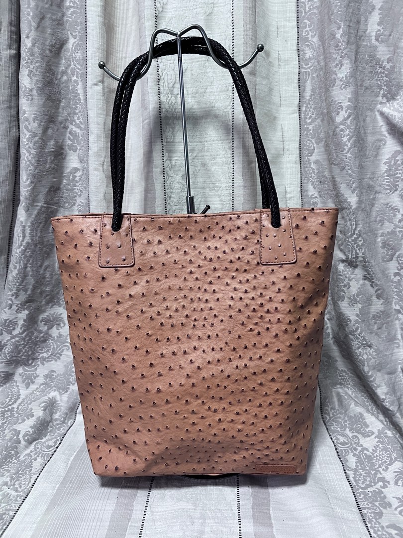 AUTHENTIC CAPACCI OSTRICH TOTE BAG, Women's Fashion, Bags & Wallets ...