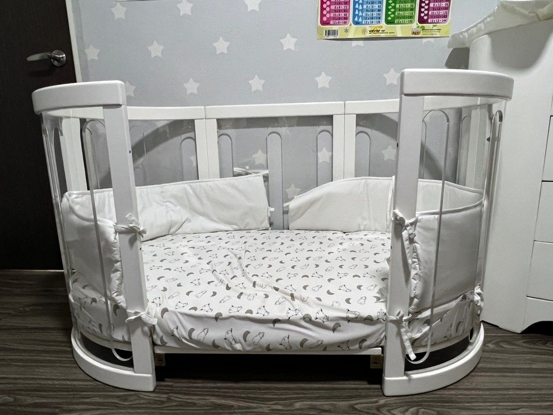 Babyhood Kaylula Sova Clear Cot + Chest of Drawer, Babies & Kids, Baby ...