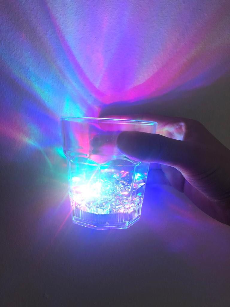Beautiful eye catching cool led cup that start light up when drinks are ...