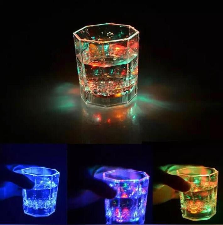 Beautiful eye catching cool led cup that start light up when drinks are ...