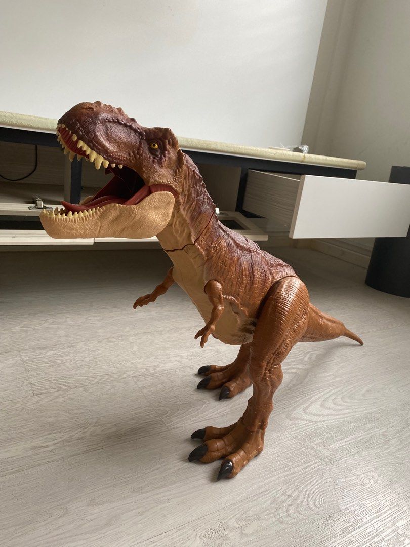 Big T rex toy, Hobbies & Toys, Toys & Games on Carousell