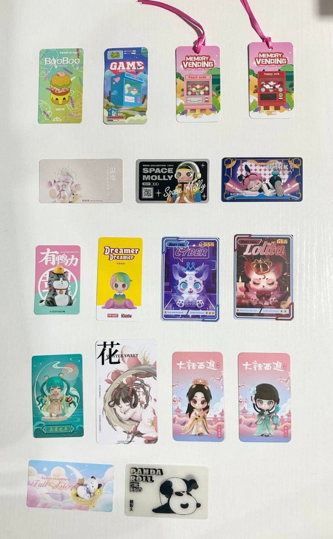 Blind box clearance, laura, dimoo, nanci, skull panda, azura, sanrio ...